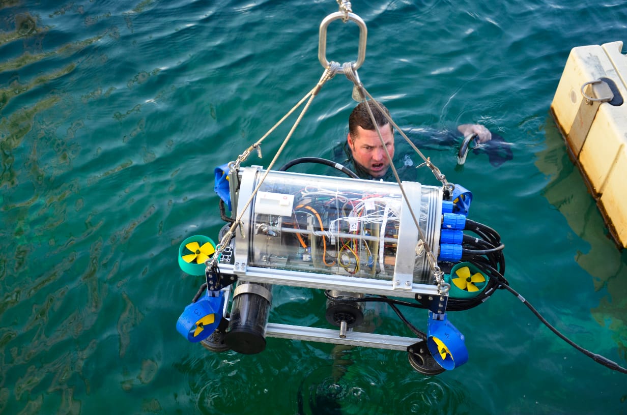 UFRJ Nautilus representa o país pela terceira vez na Robosub - Politécnica UFRJ